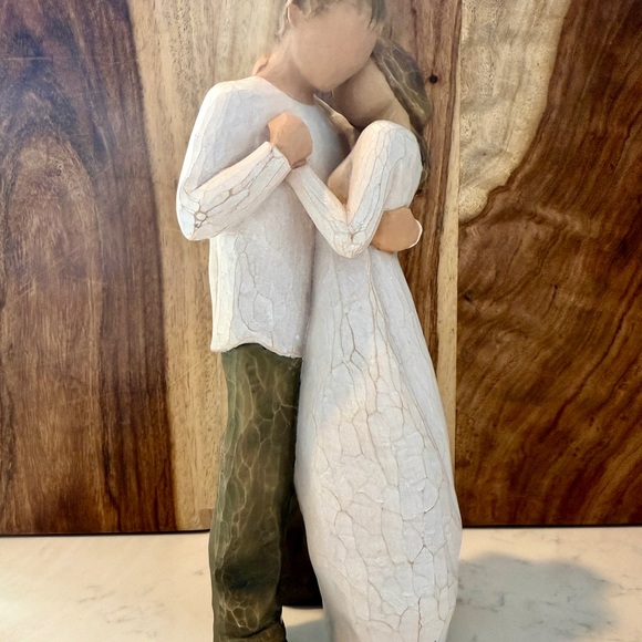 Willow Tree | Accents | Willow Tree Promise Figurine In Cream And Brown ...